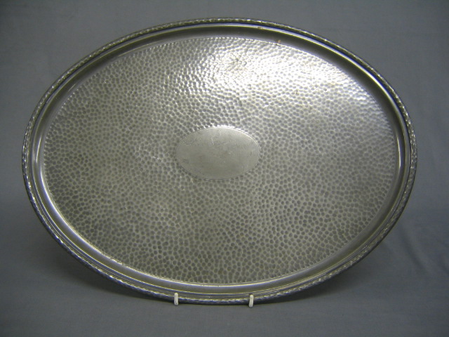 An oval planished pewter tea tray 18" | 16th November 2005 | Denhams