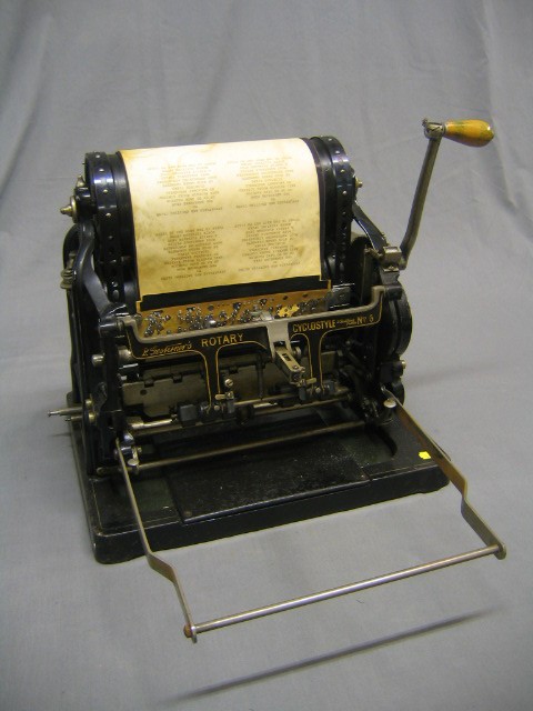 An early 20th Century Ronio copying machine | 14th December 2005 | Denhams