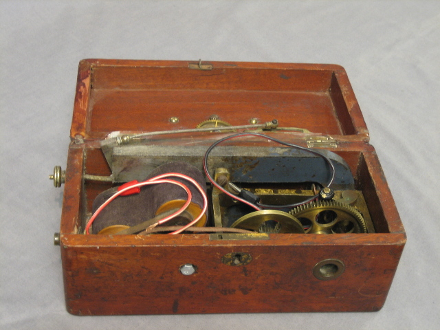A Victorian electric shock machine contained in a | 31st May 2006 | Denhams