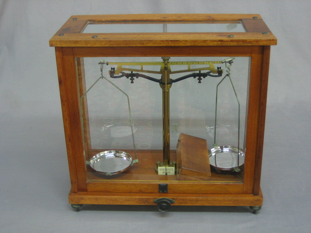 A laboratory balance contained in a mahogany case | 18th March 2009 ...