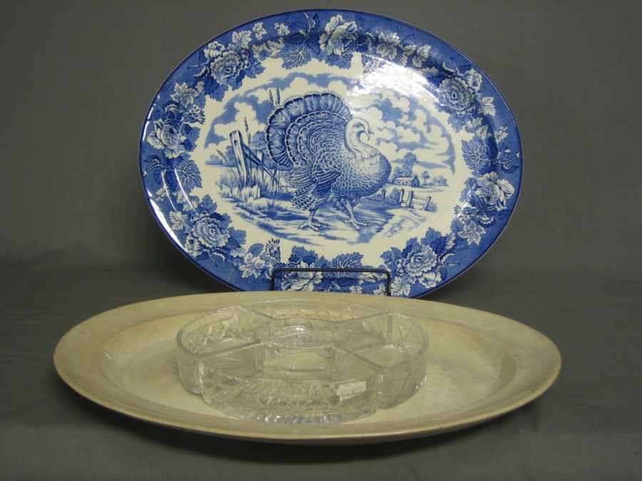 A blue and white oval meat plate, a Woods oval blue | 1st September ...