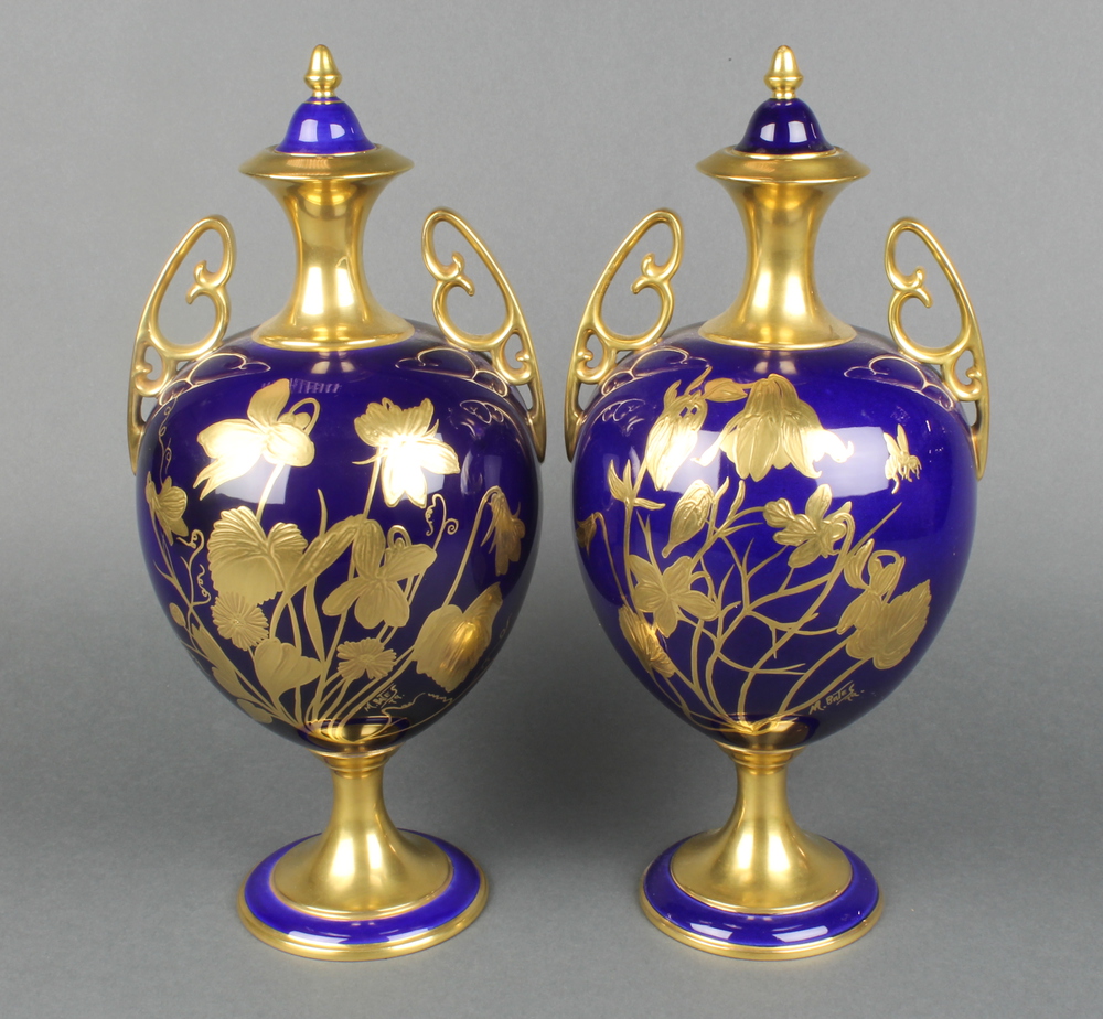 A pair of late 20th Century Caverswall blue ground | 18th November 2015 ...
