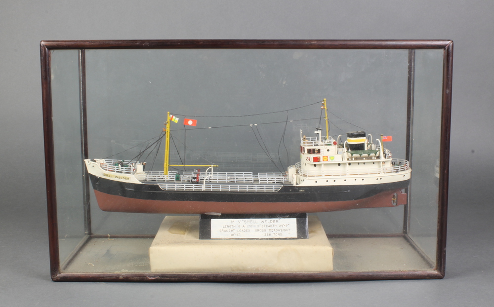 A plastic model of an MV Shell Welder 7"h x 16"w x 3"d | 16th March ...