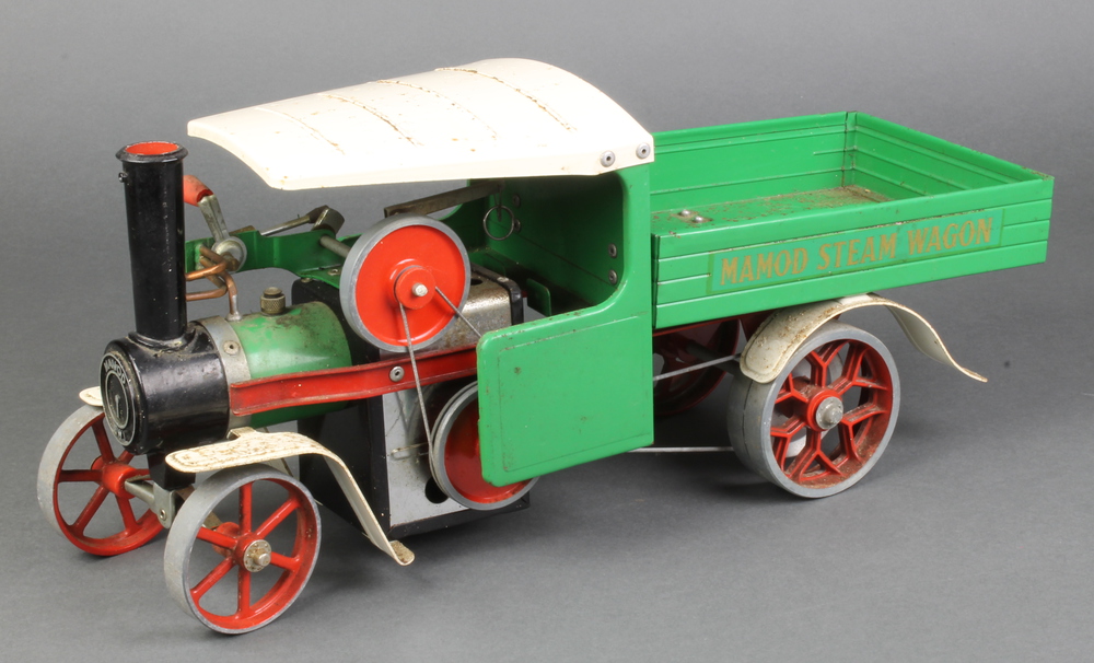 A Mamod steam lorry, some rust in places | 16th March 2016 | Denhams