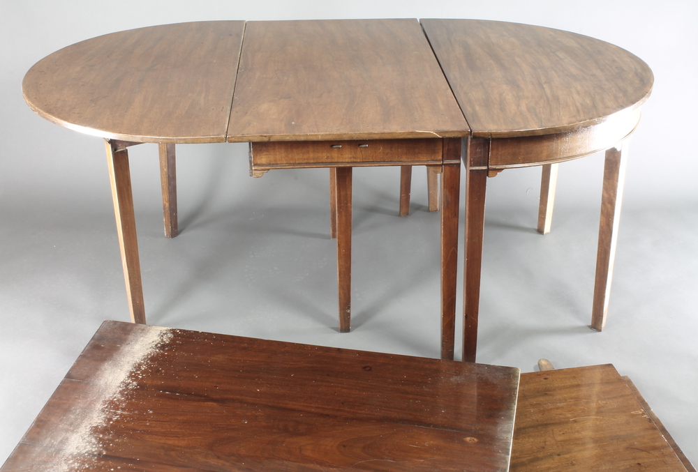A Georgian oval drop flap D end dining table with 3 | 11th May 2016 ...