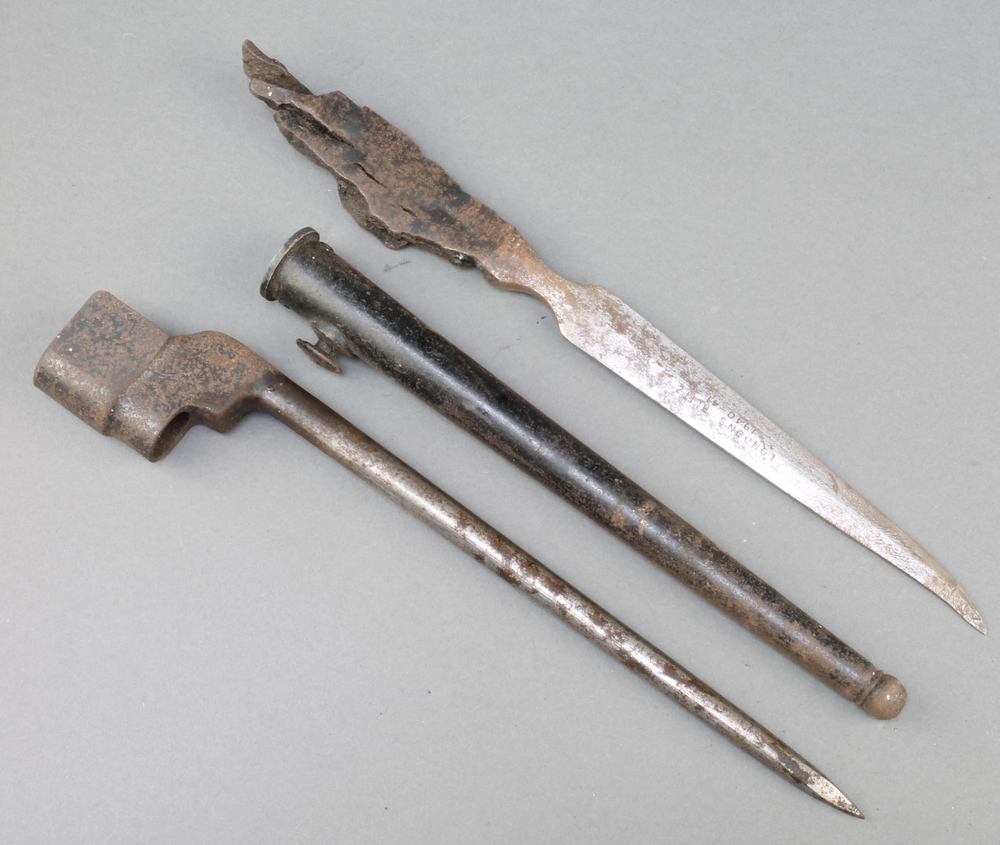 A no.4 Lee Enfield pig sticker bayonet and scabbard, | 6th September ...