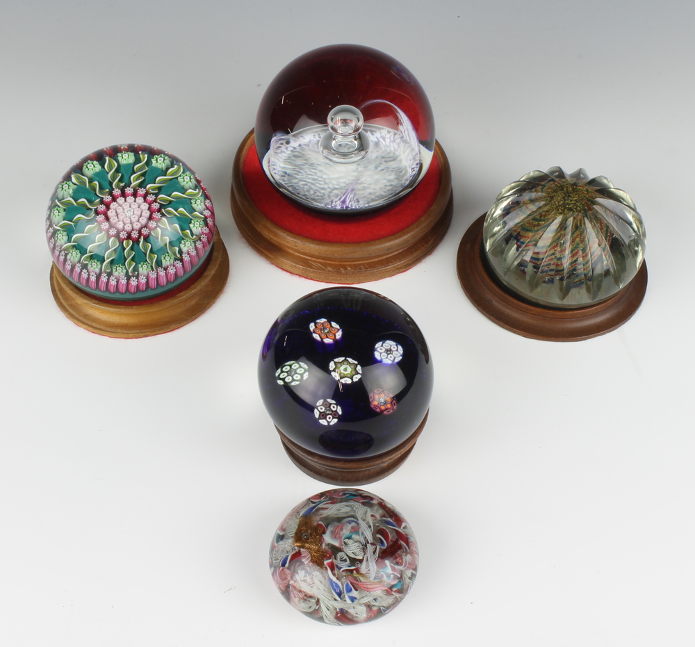 2 Victorian paperweights together with 2 Selkirk glass | 3rd January ...