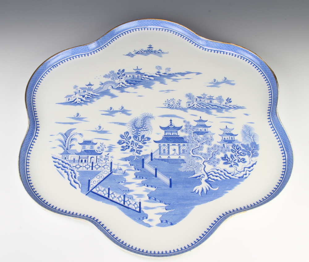 A Royal Worcester Willow pattern scalloped cabaret | 20th June 2018 ...
