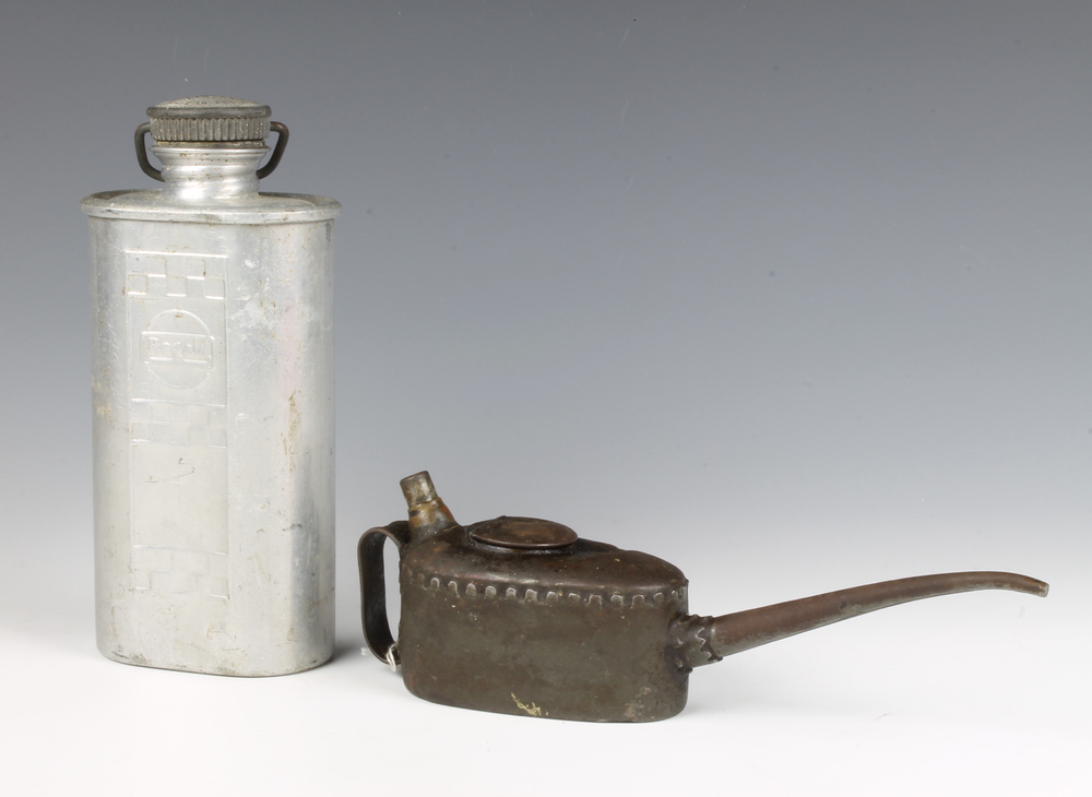 A Kayes Patent oval oil can with pie crust decoration | 16th January ...