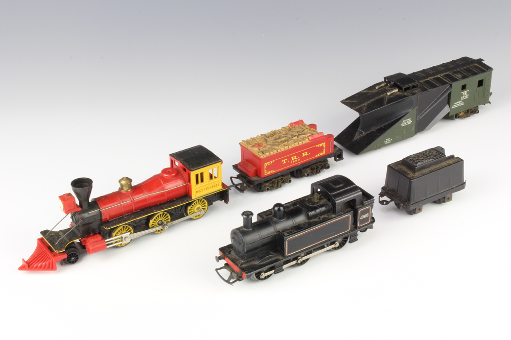 A Triang R52 tank engine, a Triang O gauge R233 Davy | 13th February ...
