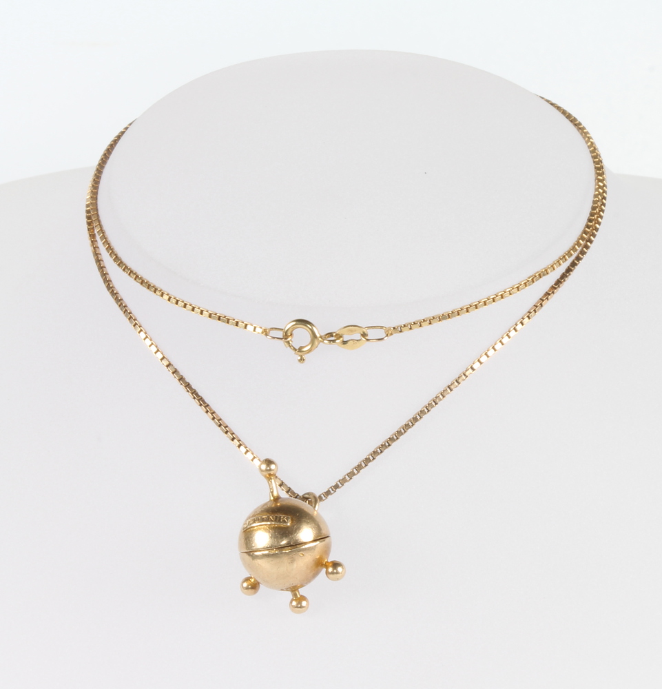 A 9ct yellow gold Sputnik pendant and chain 7.8 grams | 26th February ...