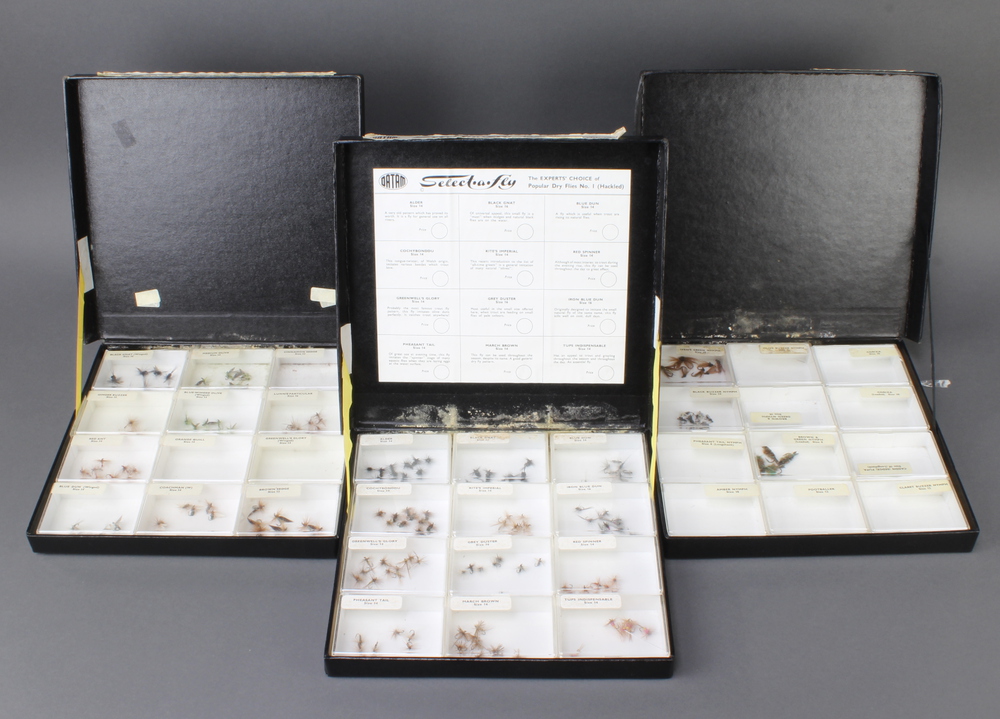 Three shallow boxes with hinged lids, interiors fitted | 5th November ...