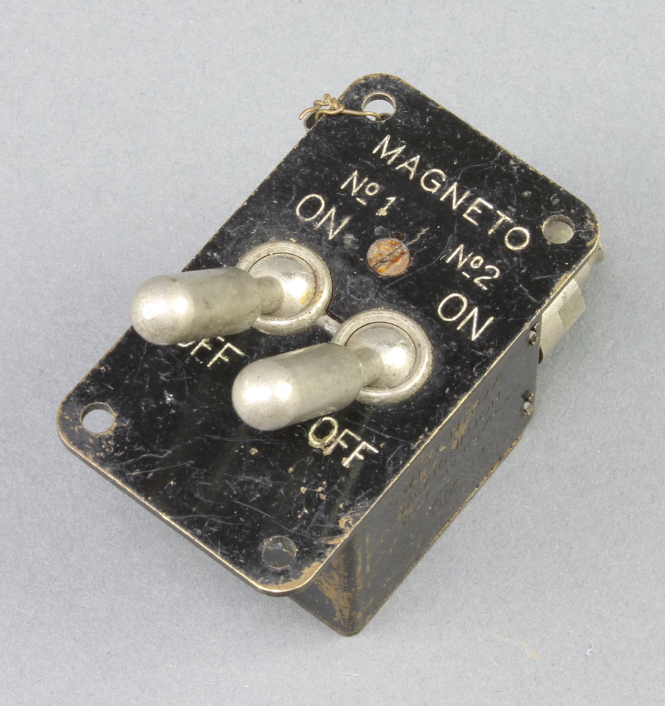 A Second World War Air Ministry 2 switch magneto | 15th July 2021 | Denhams