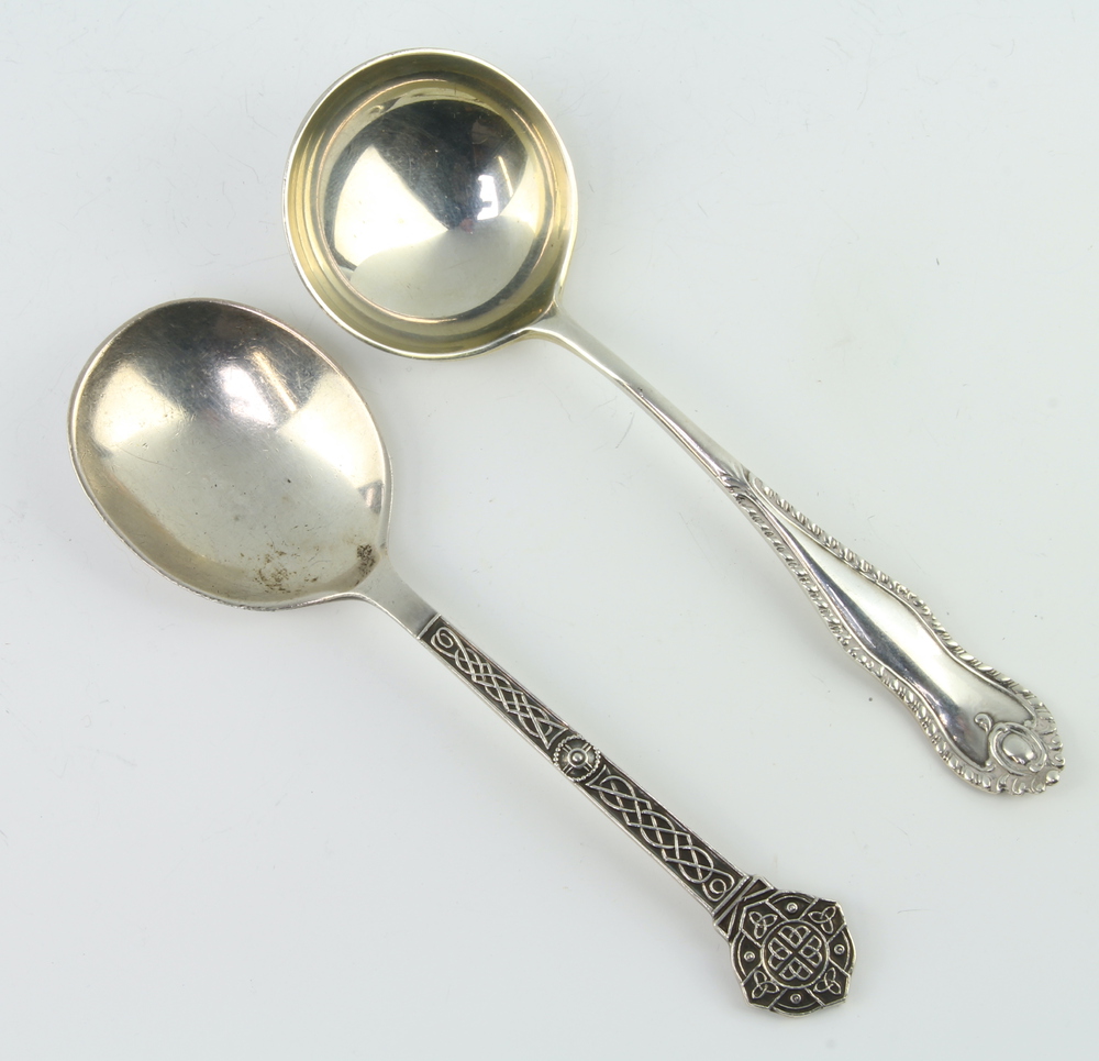 A silver jam spoon Sheffield 1968, 1 other, 46 grams | 9th September ...