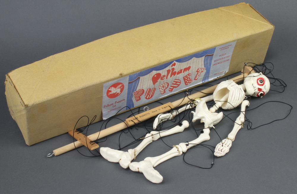 A Pelham puppet skeleton boxed | 9th September 2021 | Denhams
