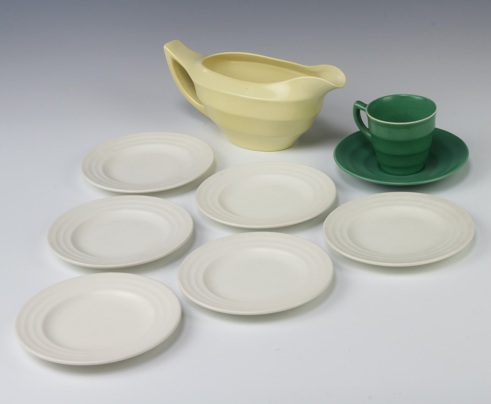 Six Wedgwood moonstone dishes 13cm, a ditto tea cup | 7th April 2022 ...