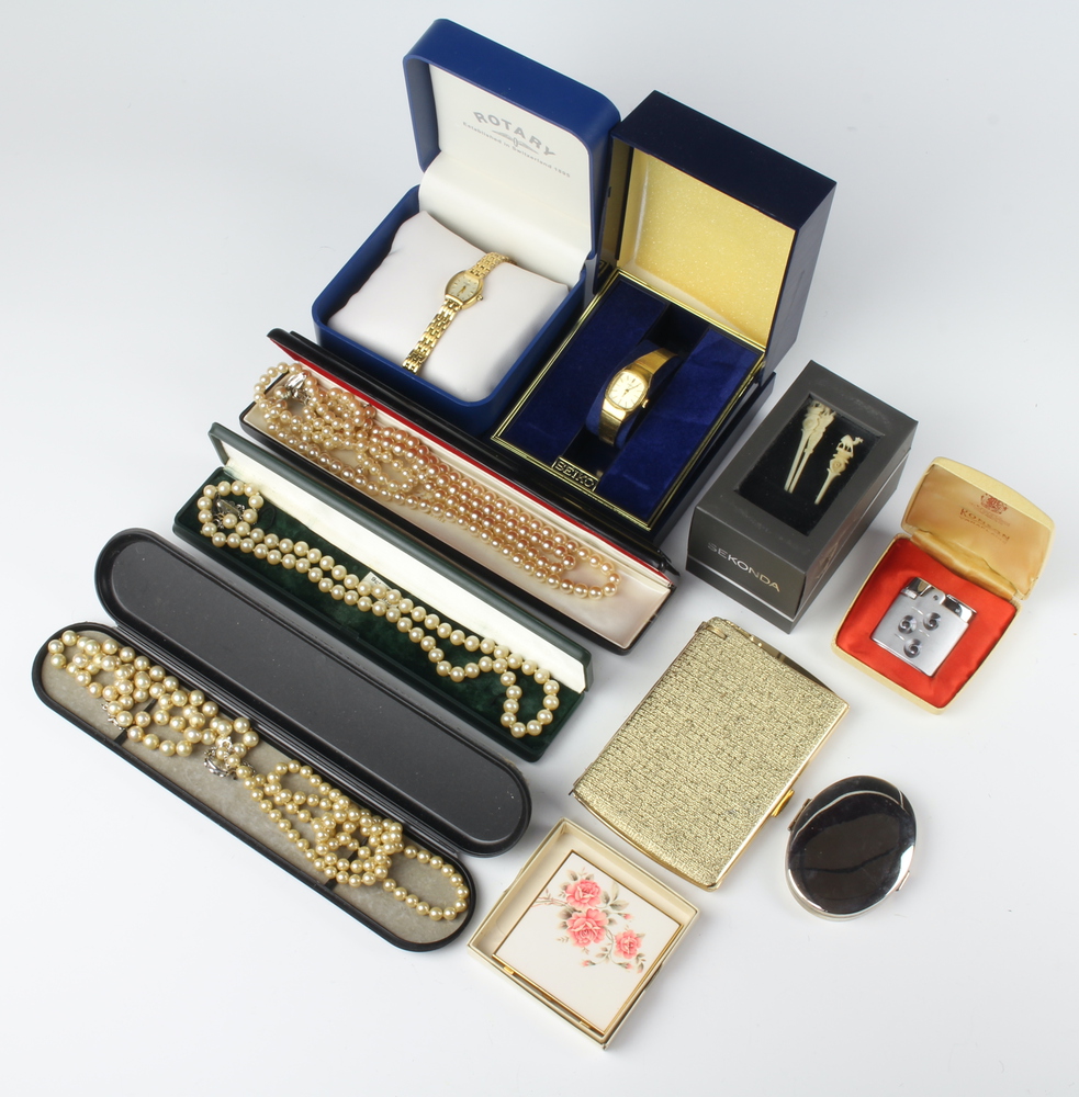 A quantity of vintage watches | 24th August 2022 | Denhams