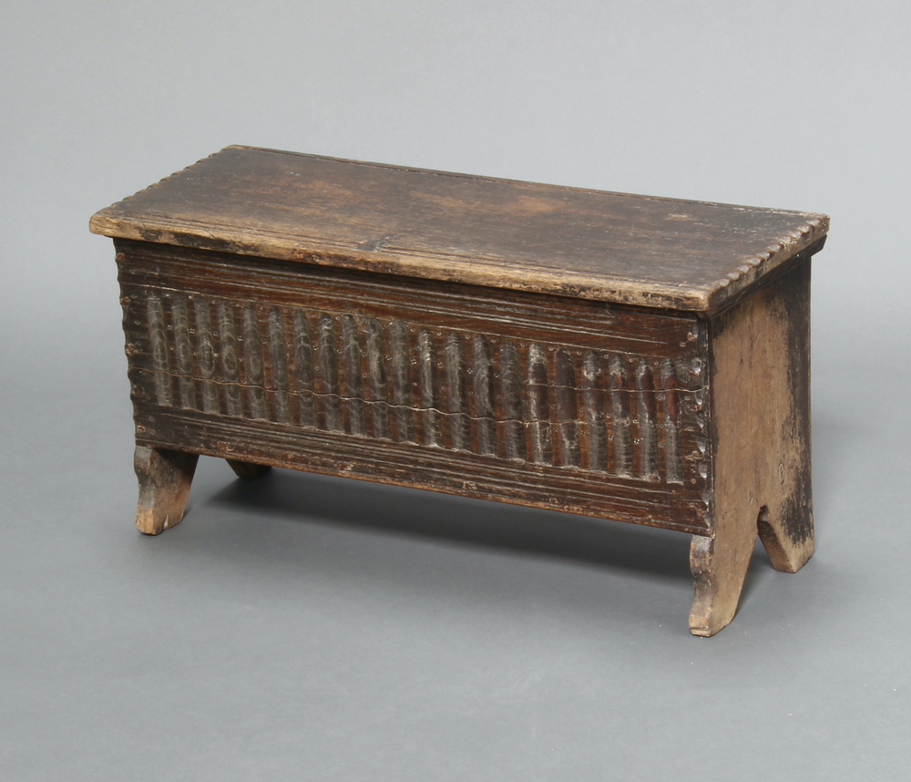 A 17th/18th Century 6 panel coffer with arcaded | 24th August 2022 ...