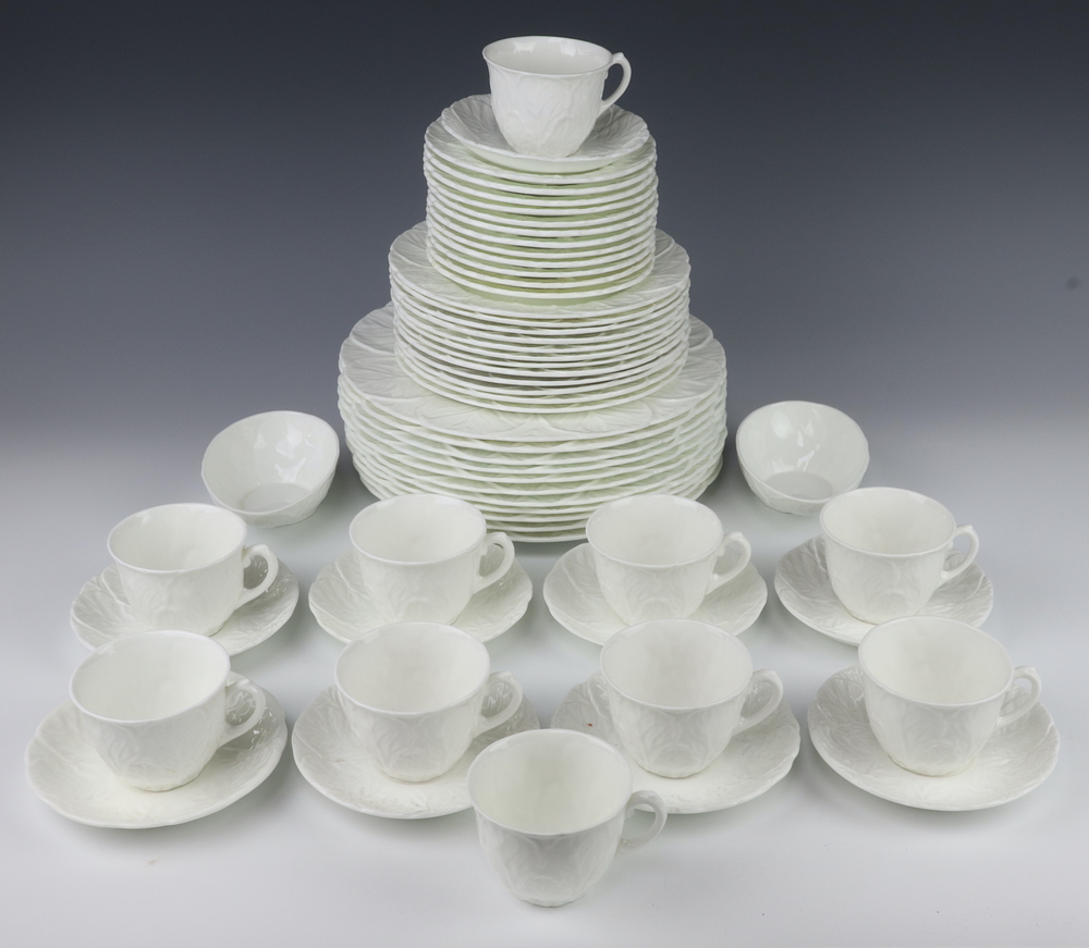 A set of Coalport Country Ware tableware comprising 10 | 23rd February ...