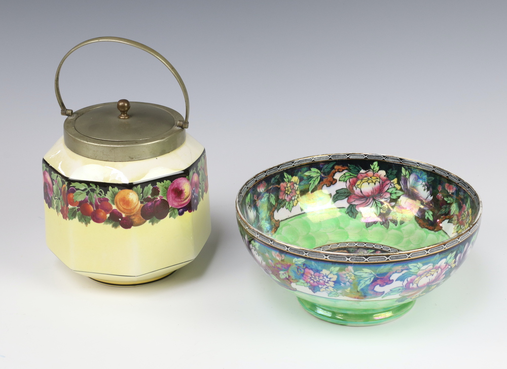 A circular Maling Ware pottery bowl 1624 21cm, | 17th May 2023 | Denhams