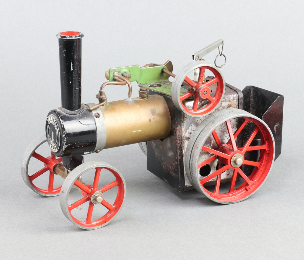 A Mamod steam traction engine 20cm x 24cm x 12cm | 17th May 2023 | Denhams