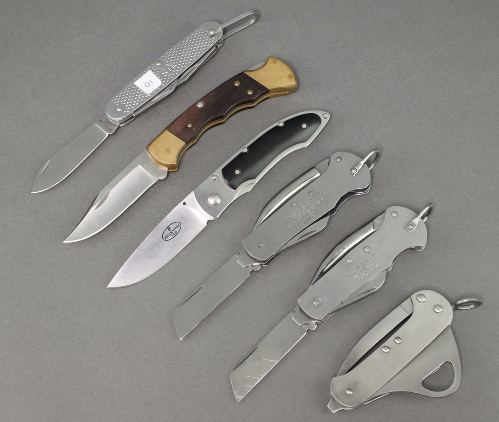 A military style multi bladed pocket knife with marlin | 15th June 2023 ...