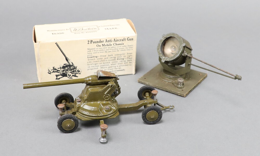 A Britains no.1717 two pounder anti-aircraft gun boxed | 10th August ...