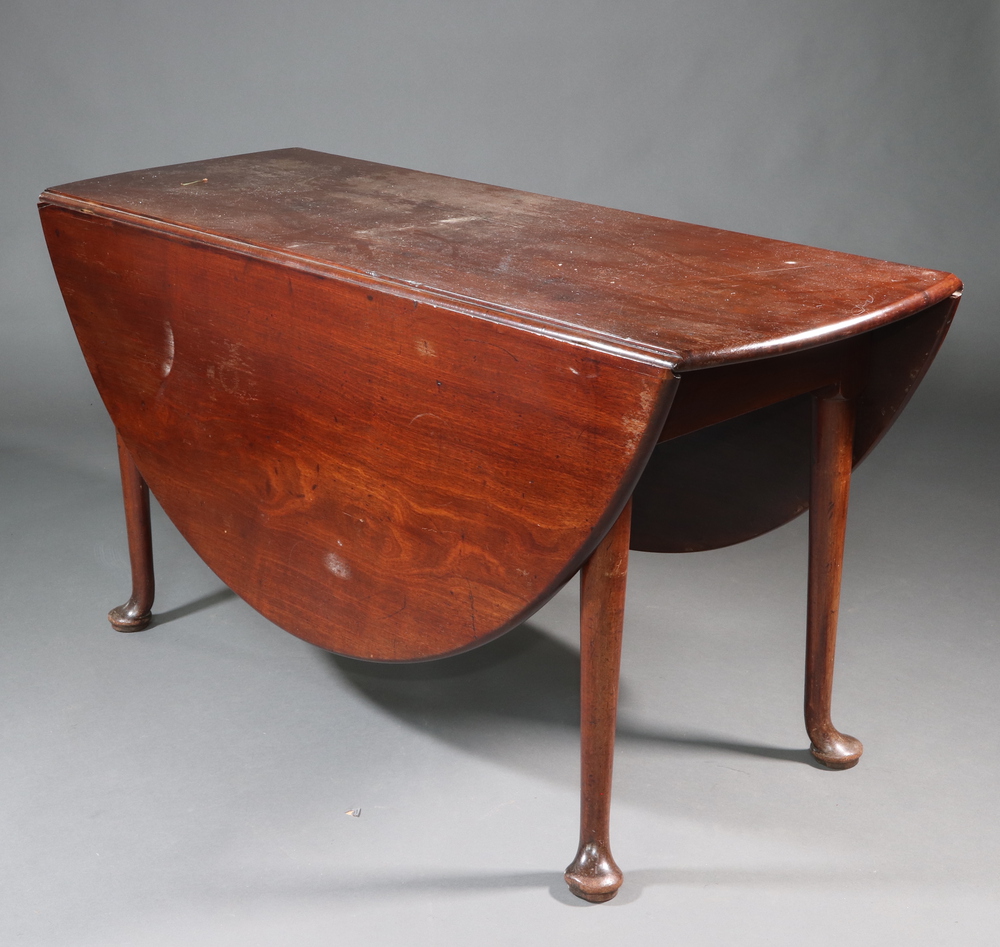 A Georgian mahogany oval drop flap dining table raised | 6th September ...