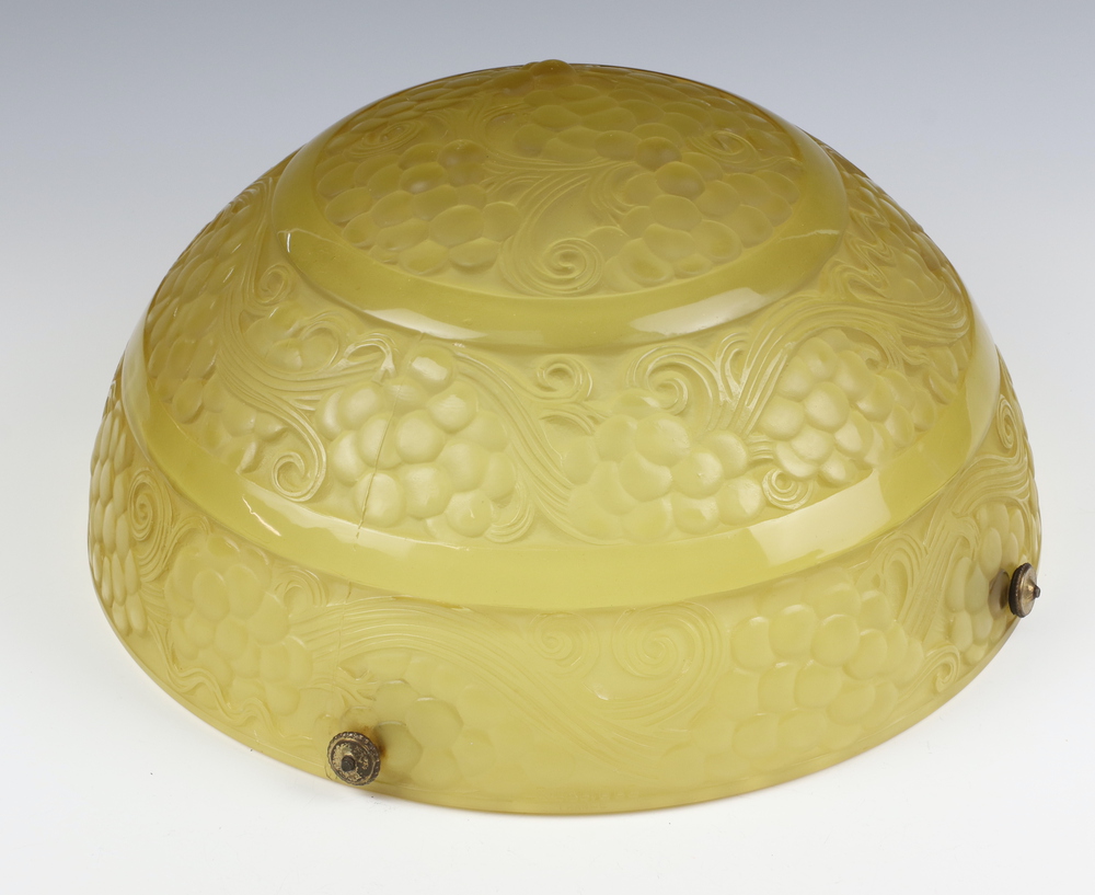 A Lalique Saint-Vincent yellow amber chandelier | 29th November 2023 ...