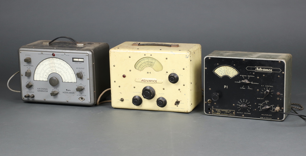 Three valve signal generators, a Taylor 68A/M (RF), an | 25th January ...
