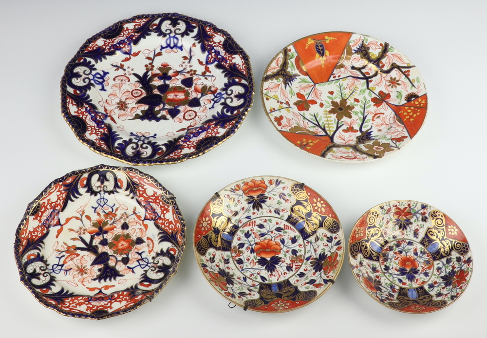 A 19th Century Chelsea dessert plate decorated the | 25th January 2024 ...
