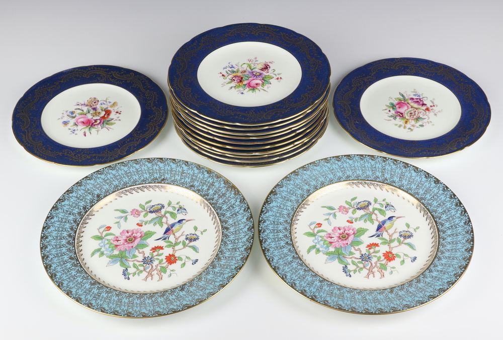 Twelve Coalport dessert plates decorated with flowers | 21st February ...