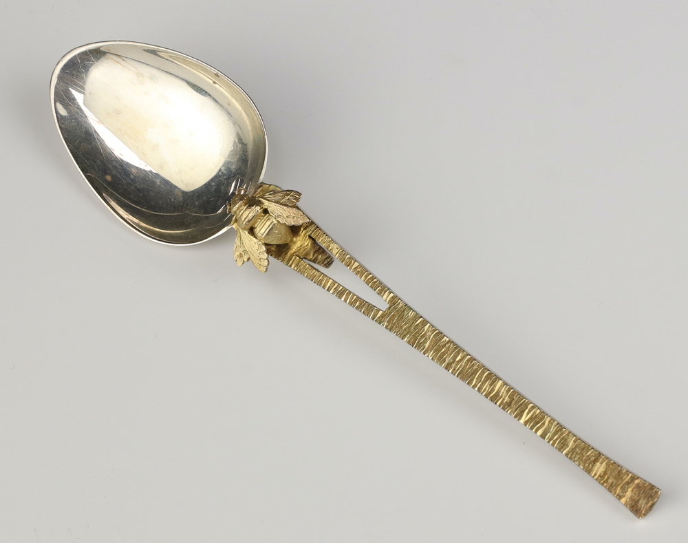 A Stuart Devlin silver and gilt honey spoon with bark | 17th April 2024 ...