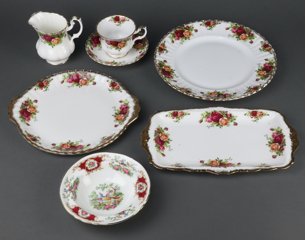 A Royal Albert Old Country Roses pattern part tea and | 12th June 2024 ...