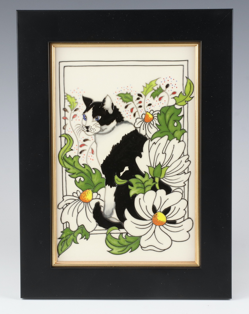 A Moorcroft Daisy the Cat pattern tile, designed by | 10th July 2024 ...