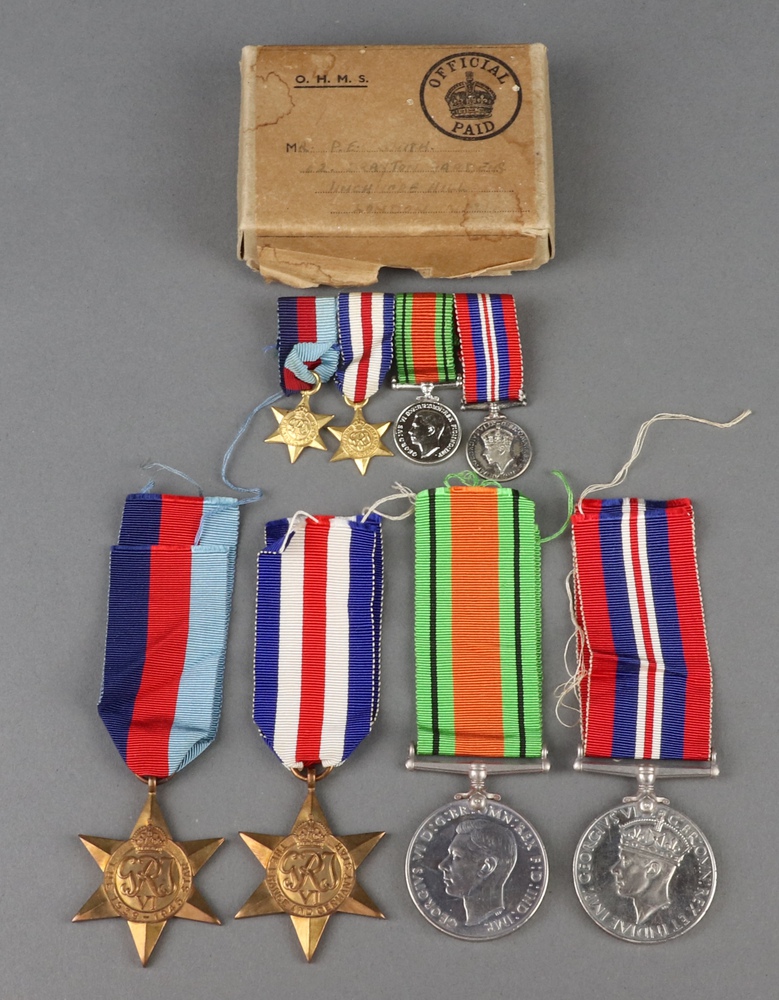 A group of 4 Second World War medals, attributable to | 30th October ...