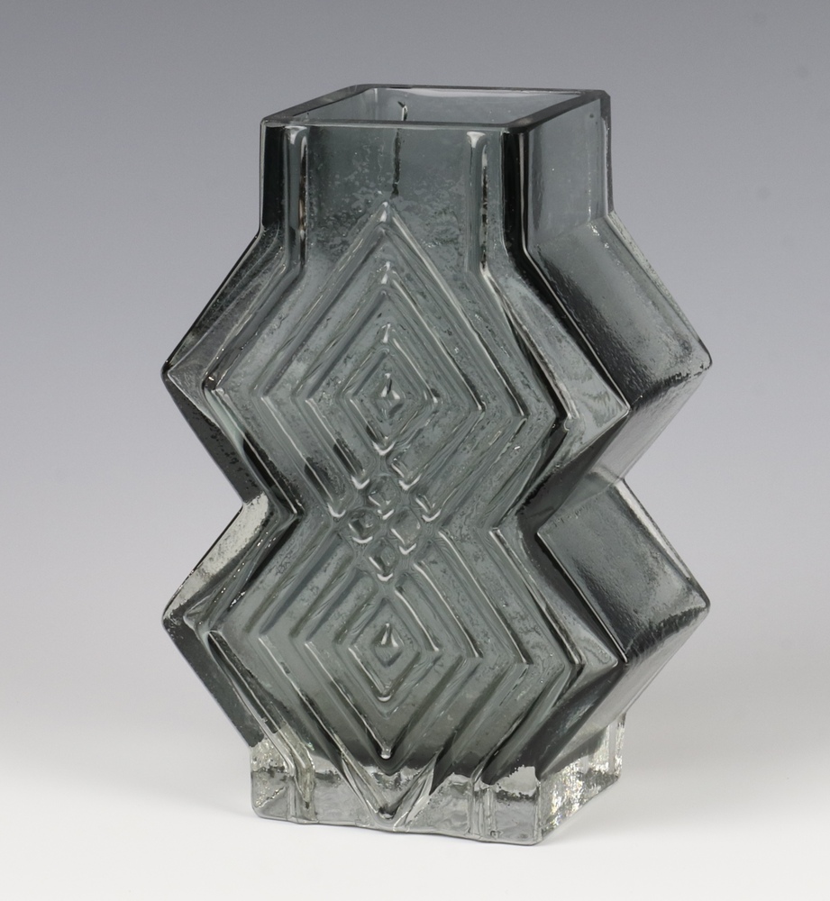 Geoffrey Baxter (British 1922-1995) for Whitefriars a | 27th November ...