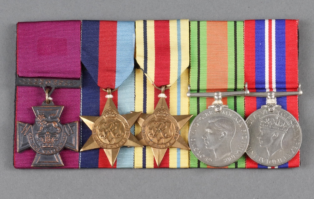 A group of 5 medals comprising facsimile Victoria | 15th January 2025 ...