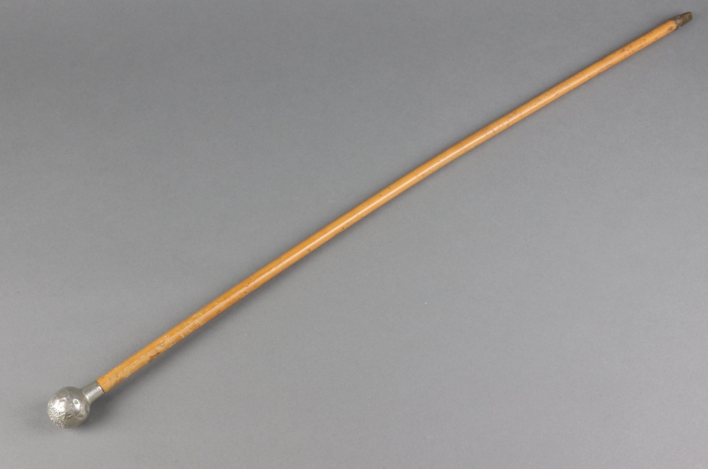 A London Scottish swagger stick, pommel with some | 15th January 2025 | Denhams