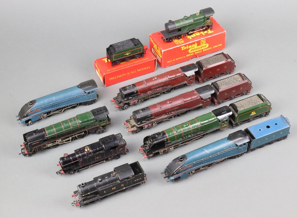 A Triang R350 locomotive boxed, a Triang R36 tender | 12th February ...