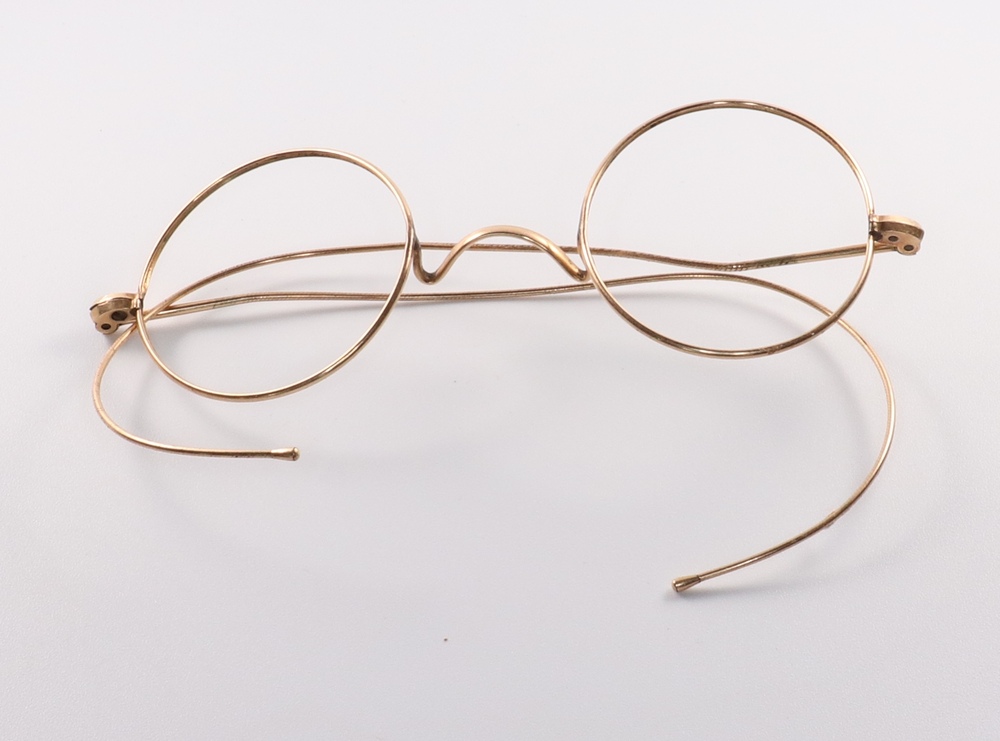 A pair of 10ct gold plated spectacle frames, 6 grams | 10th April 2025 ...