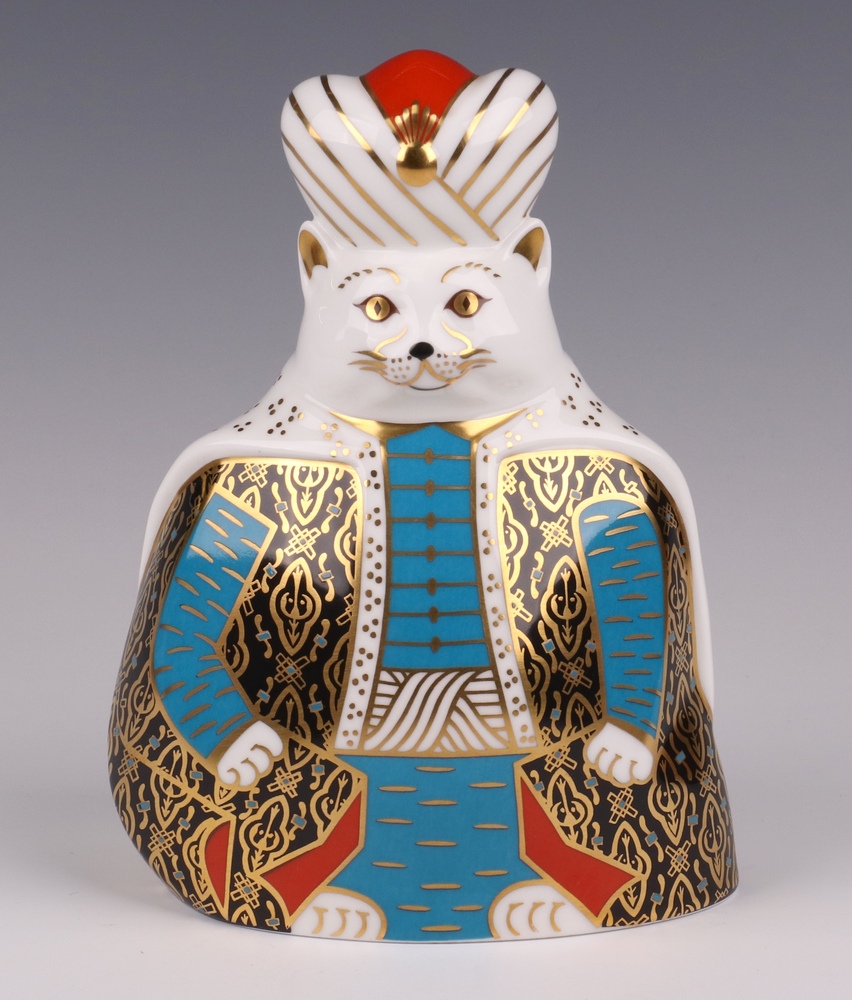 A Royal Crown Derby Royal Cats paperweight of a | 30th July 2025 | Denhams