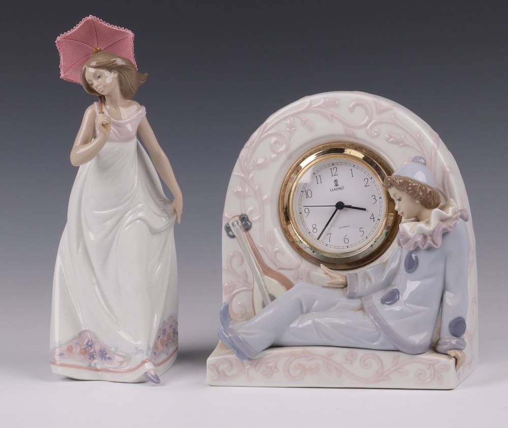 Two Lladro figures - Pierrot clock 5778 20cm and a | 22nd October 2025 ...